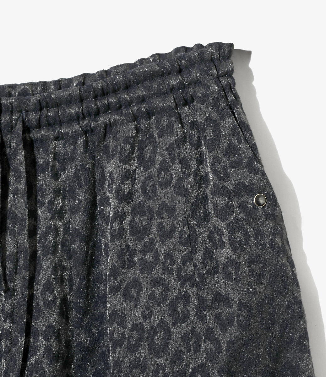 String Cowboy H.D. Short - Rayon Leopard Jacquard – NEPENTHES ONLINE STORE